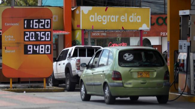 Gasolina subirá de precio 600 pesos en Colombia: así quedará el galón