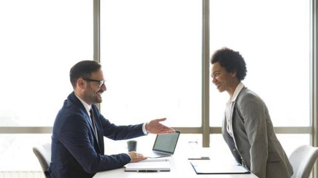 Entrevista de trabajo: cómo responder a ¿por qué quiere trabajar aquí?, según Harvard