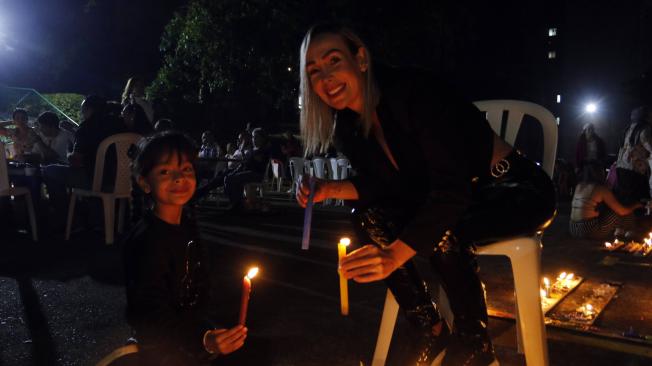 Noche de las Velitas: imágenes de cómo se vivió en Colombia