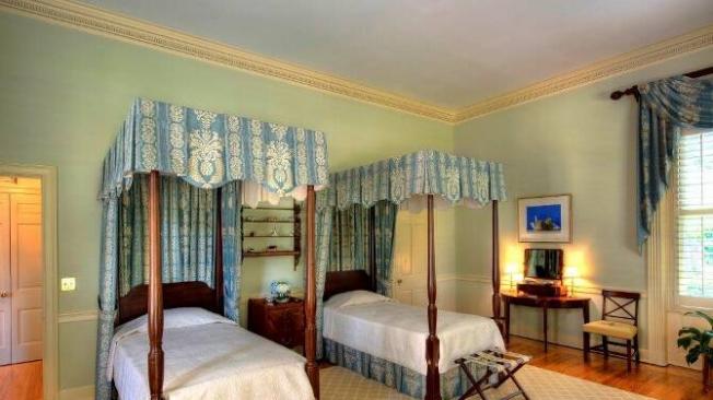 Ron DeSantis: ¿cómo es la mansión en la que vive con Casey y sus hijos?