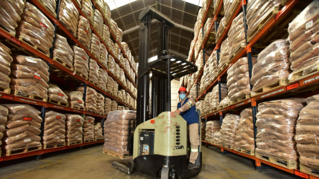 Sucroal, la compañía del Valle clave en la industria química del país