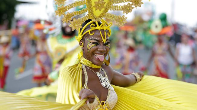 Feria de Cali 2023: así fue el deslumbrante Carnaval de Cali Viejo