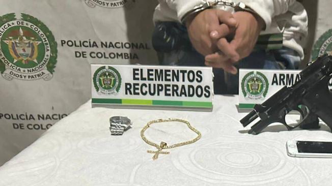 Medellín: capturan a señalado de robar cadena de oro y Rolex a turista ...