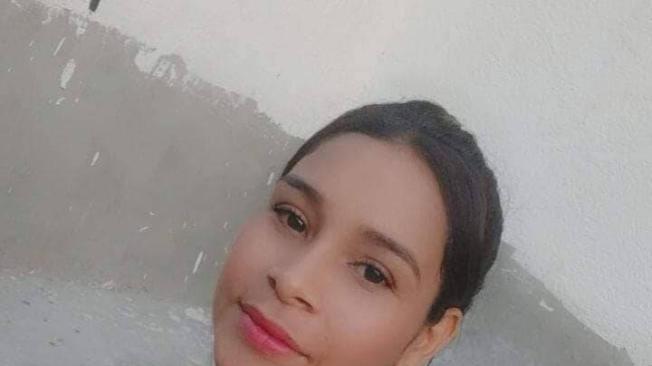 Asesinaron a una mujer cuando se pintaba las uñas en el norte del Valle