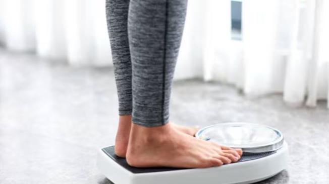 ¿Cuál es el peso ideal para hombres y mujeres, según su edad?