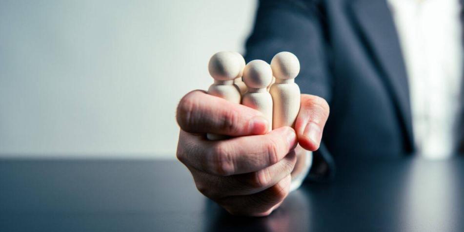 Abuso de autoridad: ¿qué es y cuando se debe denunciar?