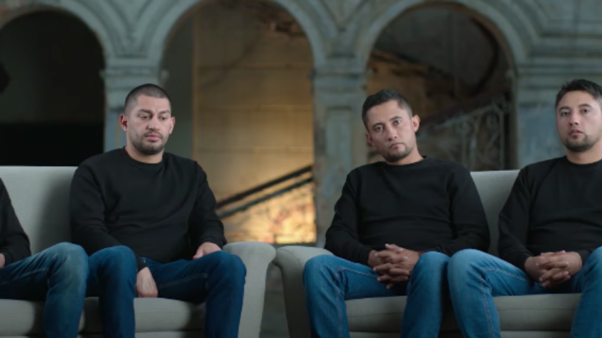La historia de cuatro hermanos gemelos intercambiados al nacer y que lo ...