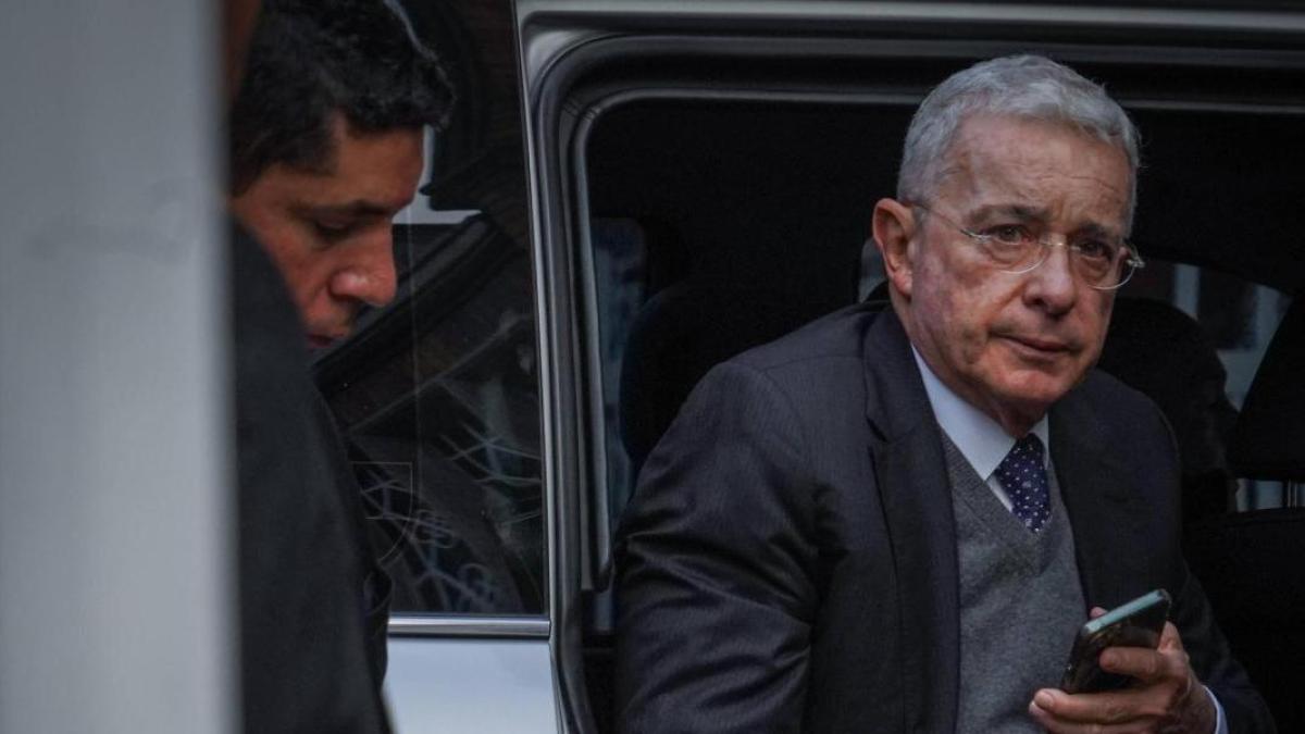 EN VIVO: Jueza del caso contra Álvaro Uribe otorga plazo para que la ...