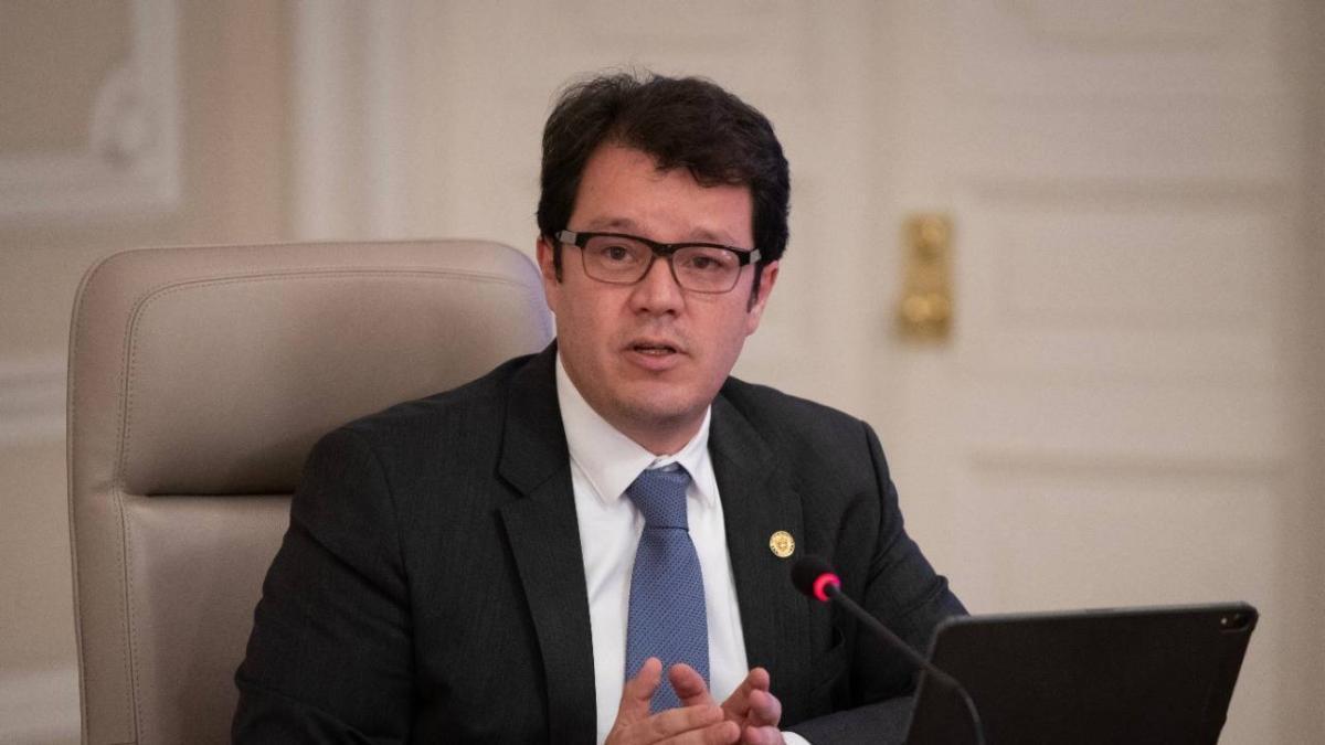 Exdirector del Dapre habla de supuesta compra de 'Pegasus' en Gobierno ...