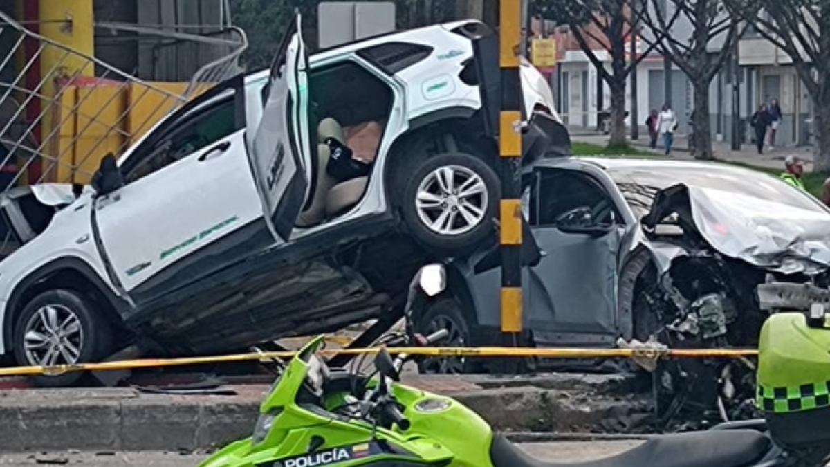 Una persona murió en grave accidente de tránsito: dos vehículos ...