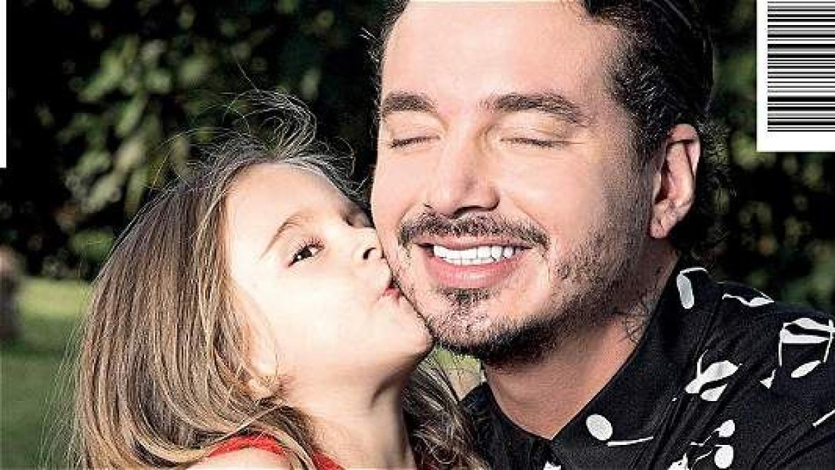 J Balvin y su familia en la intimidad