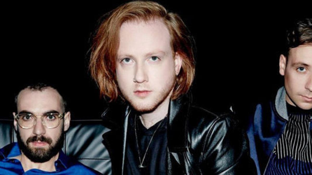 Entrevista con Sam Halliday, guitarrista de Two Door Cinema Club