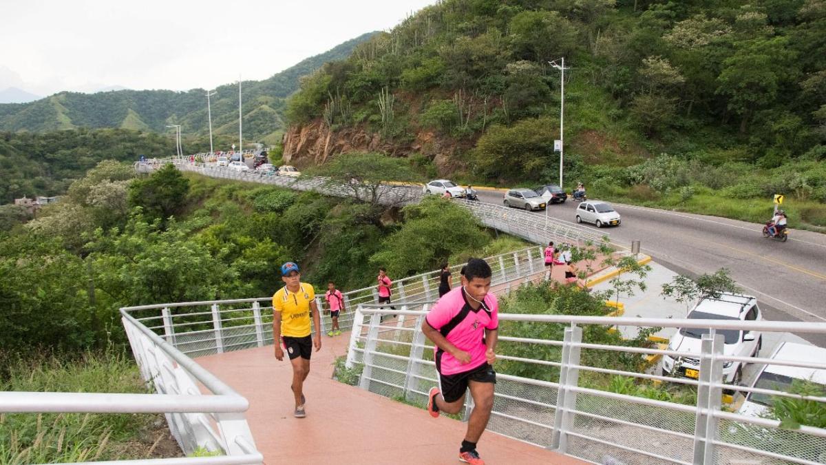 Inauguran sendero peatonal del cerro Ziruma en Santa Marta