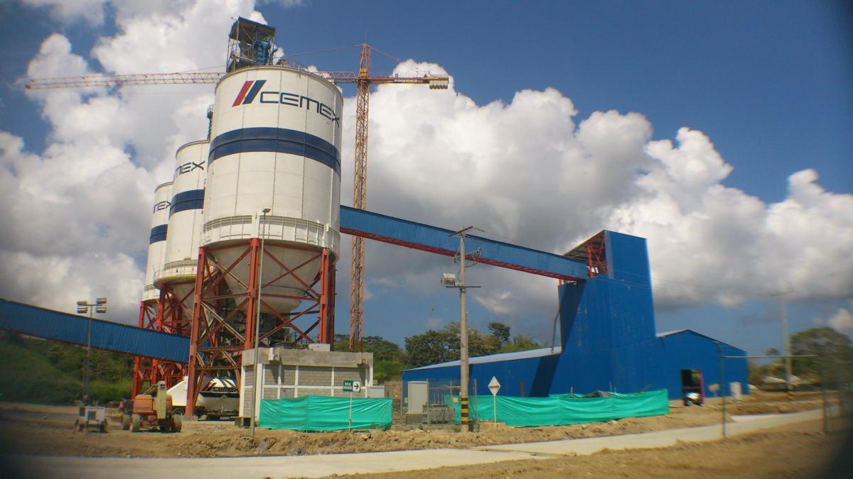 Cemex habla de su nueva empresa filial Regenera: reciclarán cemento