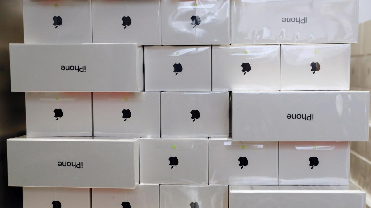 Tim Hooke dice que pondría límites a niños en uso a tecnología