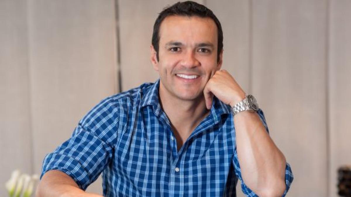 Así recibieron a Juan Diego Alvira al llegar a su nuevo trabajo