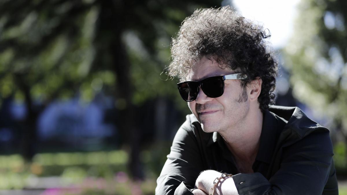 ¿Por qué el cantante Cabas se internó en una clínica en Serbia?