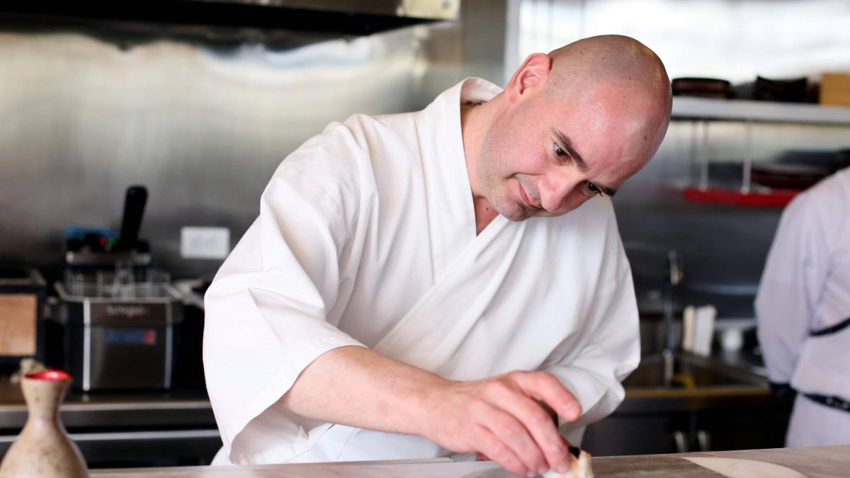 Chef Félix Jiménez habla de la preparación del sushi en sus restaurantes