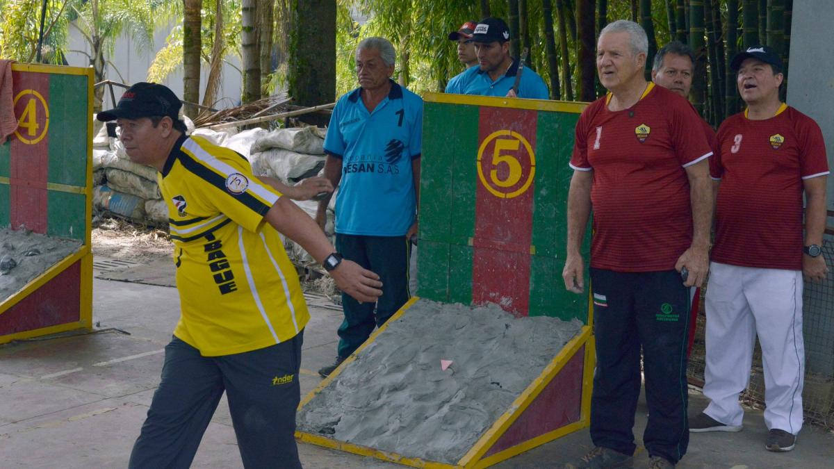 Reglas del tejo: Aprenda a jugar este deporte tradicional colombiano