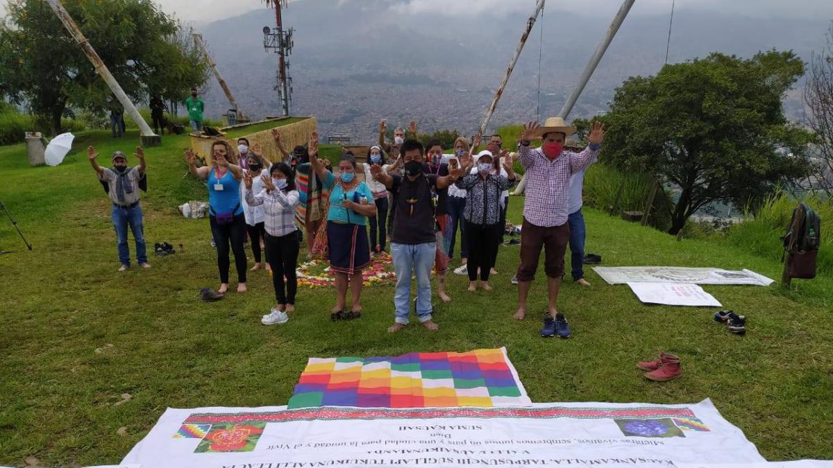 Indígenas en Medellín hicieron homenaje a niña embera violada