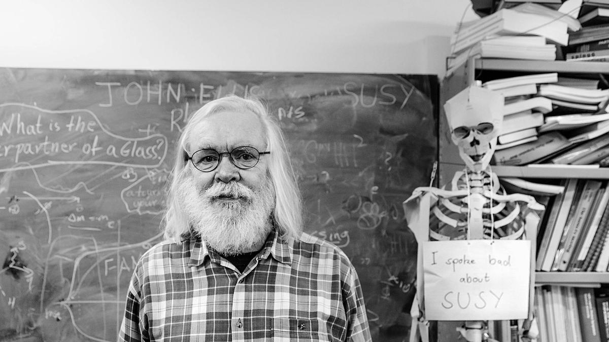 Entrevista con John Ellis, uno de los físicos teóricos más importantes ...