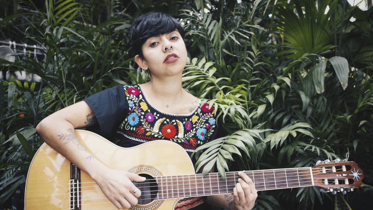 La Muchacha habla sobre su música y su nuevo álbum