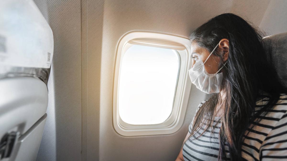 Viajar en avión por primera vez: cosas que debe evitar
