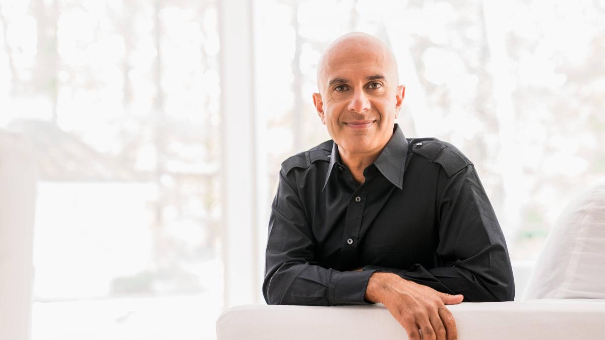 Robin Sharma habla de su libro Manifiesto para los héroes de cada día