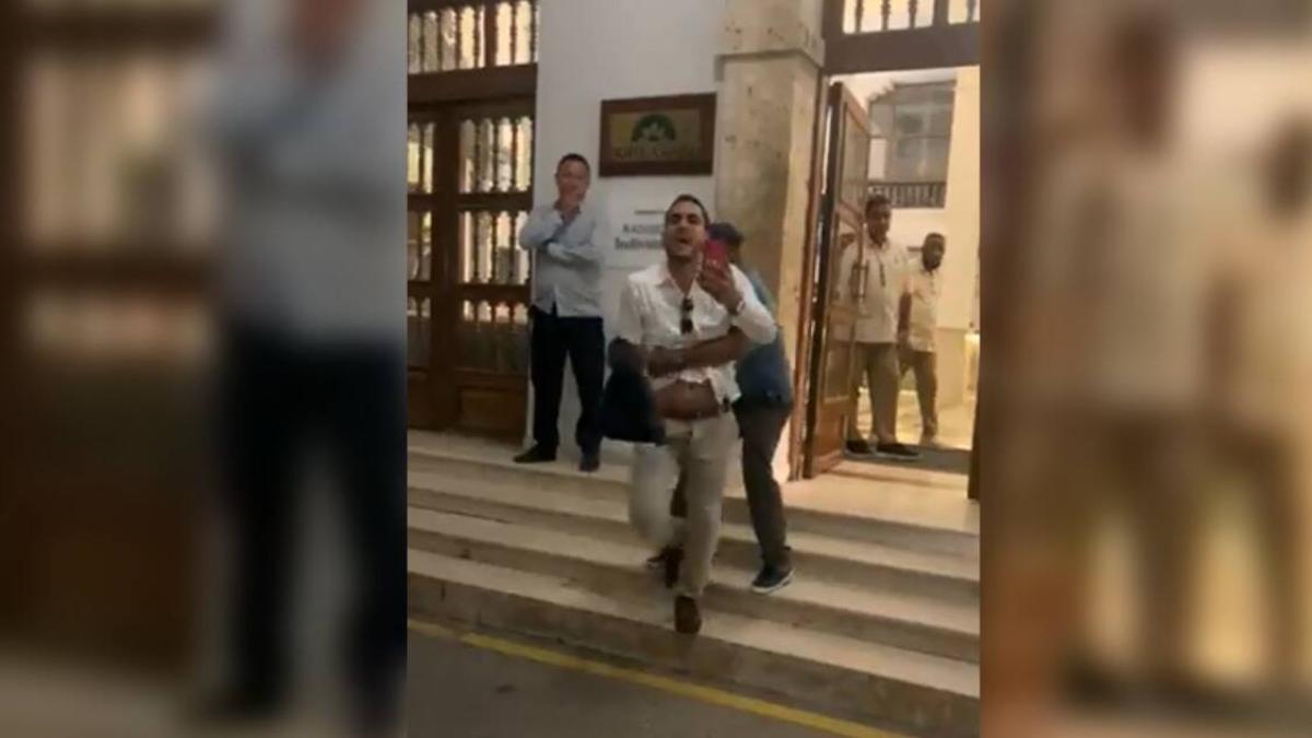 Senador Alex Florez pide perdón a Cartagena y el país