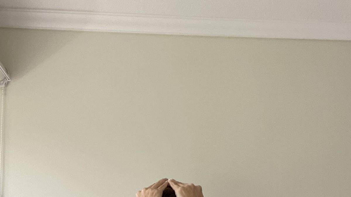 Mewing: el ejercicio facial que promete disminuir la papada y la mandíbula