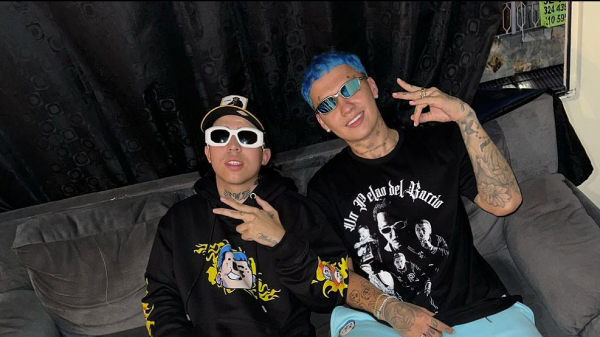 Blessd lanzó nuevo álbum 'encima' de un bus y colapsó vías de Medellín