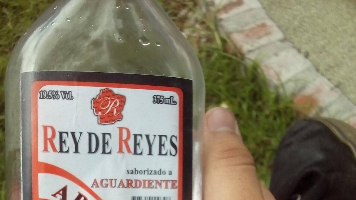 ‘Rey de Reyes’: el licor que estaría intoxicando y matando a personas