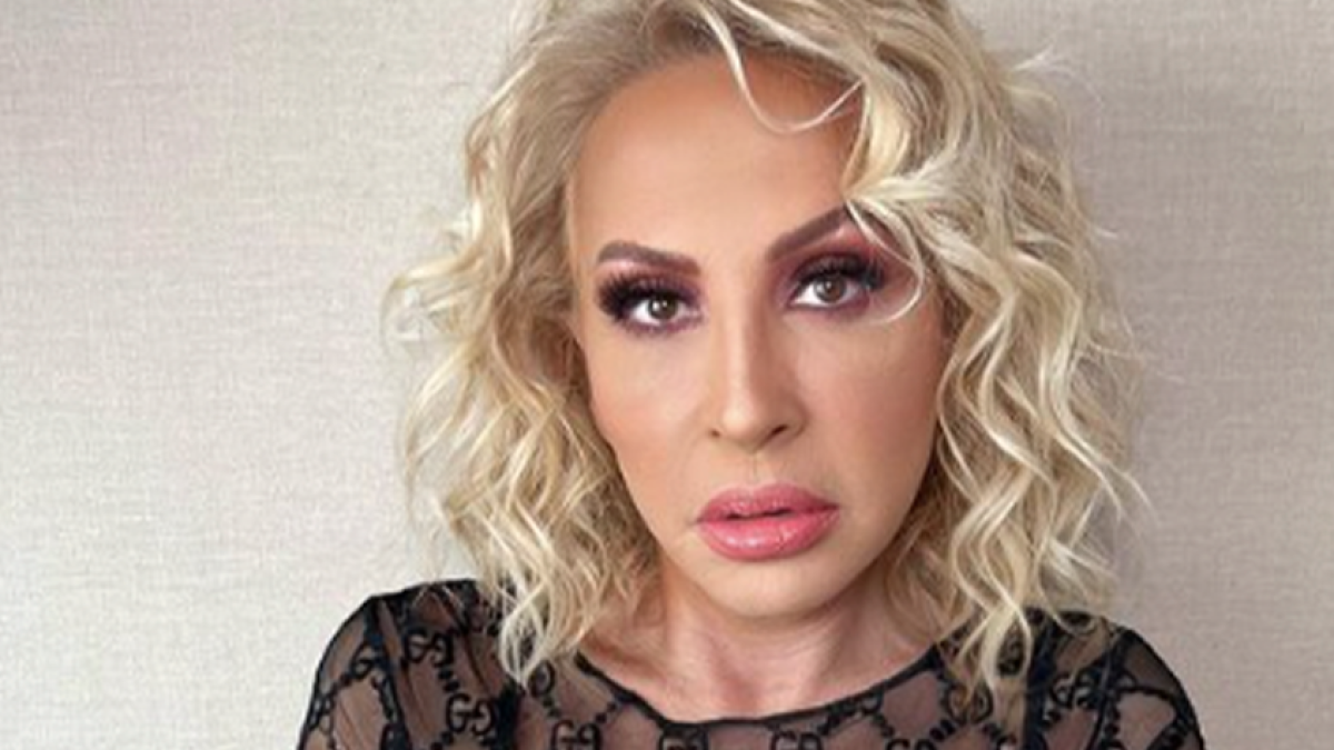 Laura Bozzo reaparece con nuevo look y avisa de nuevas cirugías