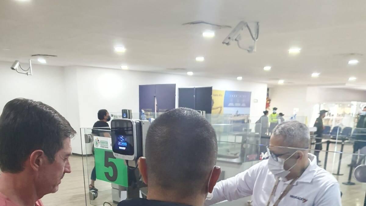 Patrick Dale: presunto capo de 6 identidades que expulsaron de Colombia