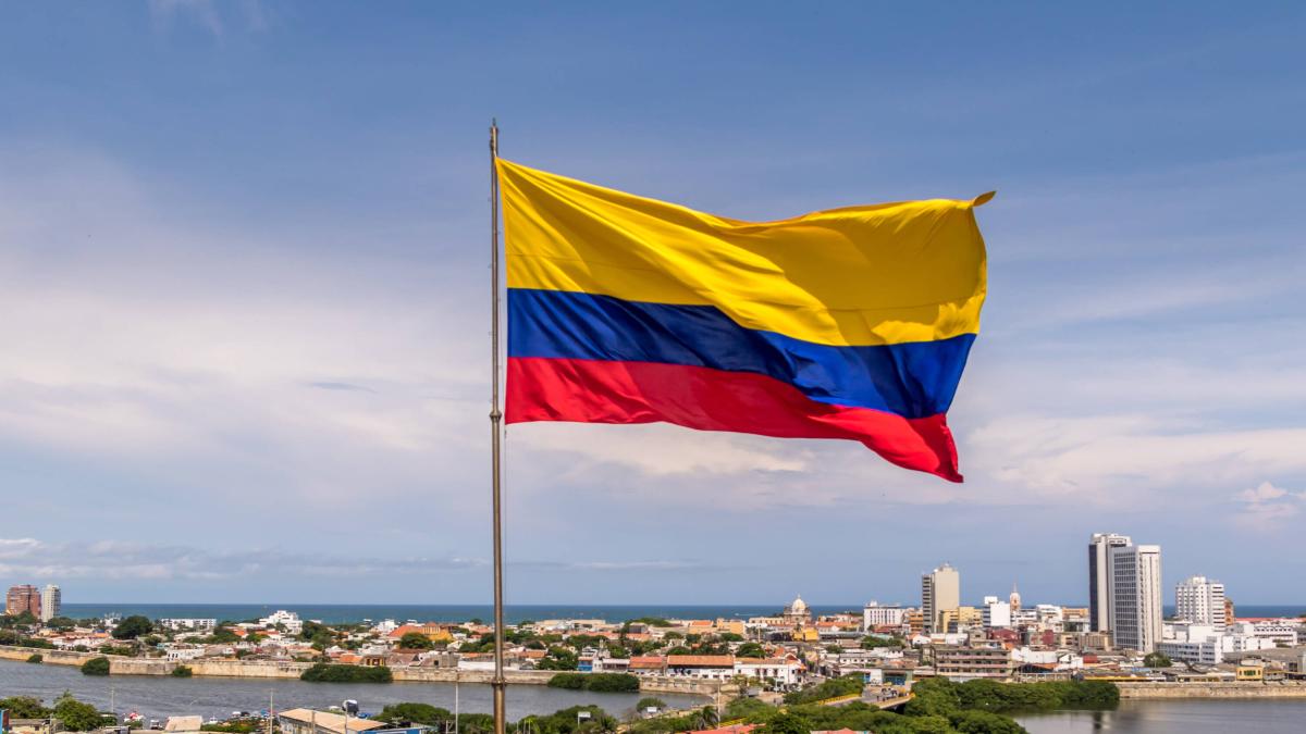 ¿Cómo mejoramos la política en Colombia?