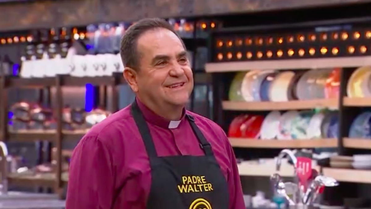 Walter zapata fue el tercer eliminado de la cocina de MasterChef Celebrity