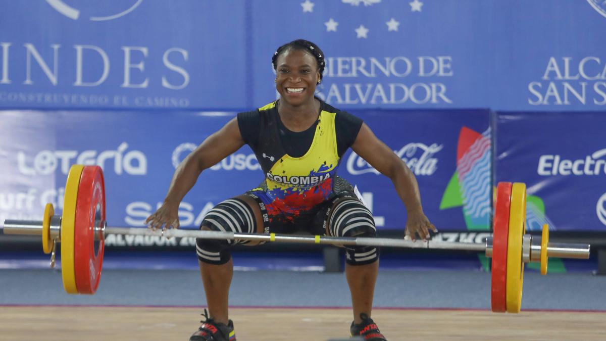 Yenny Álvarez ganó 3 oros en Juegos Centroamericanos y del Caribe