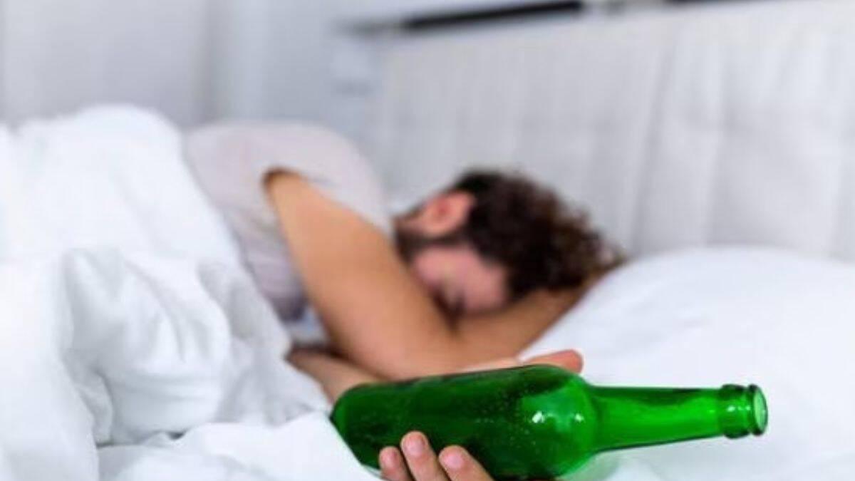 ¡Cuidado! ¿Por qué una persona ebria podría morirse si se acuesta a dormir?