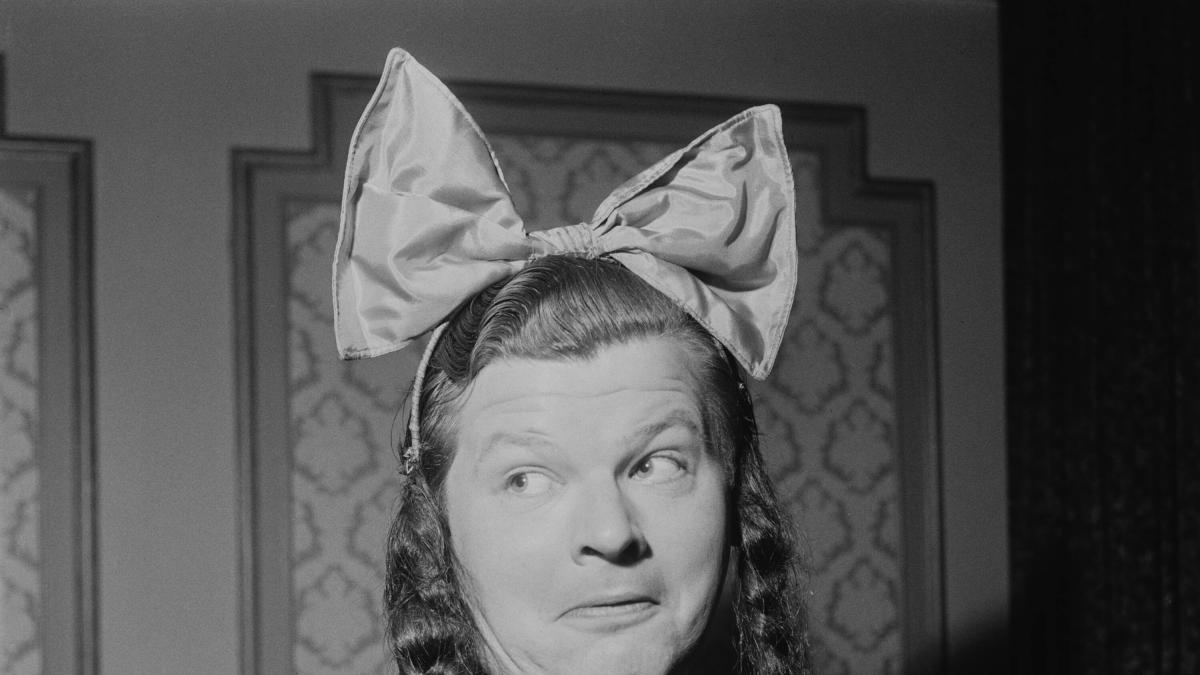 Benny Hill Cien Años Del Humorista Que Hoy Habría Sido Tildado Por Sexista