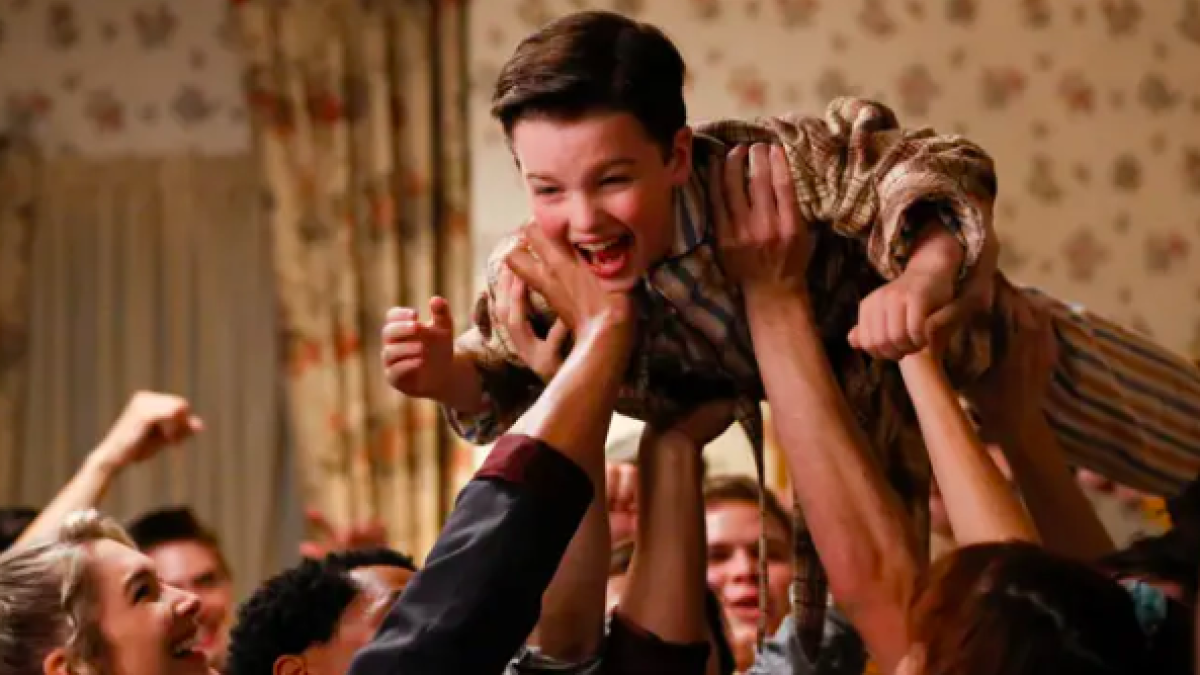 Actor del 'Joven Sheldon' promociona final de la serie con Jim Parsons ...