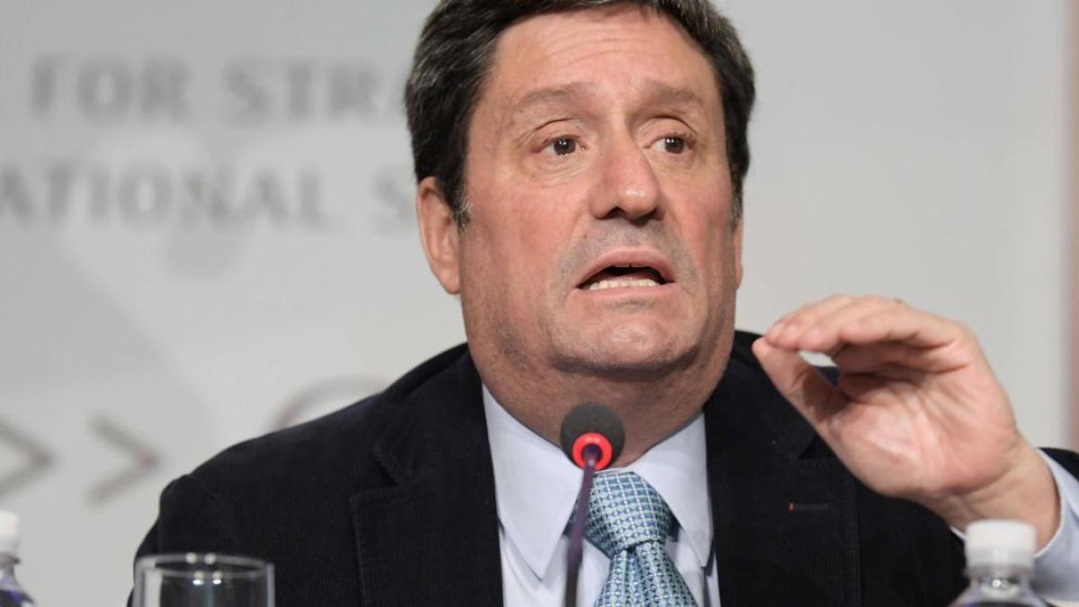 Francisco Santos se retractó de afirmación contra Angélica Lozano y Ana ... Francisco Santos se retractó de afirmación contra Angélica Lozano y Ana ...