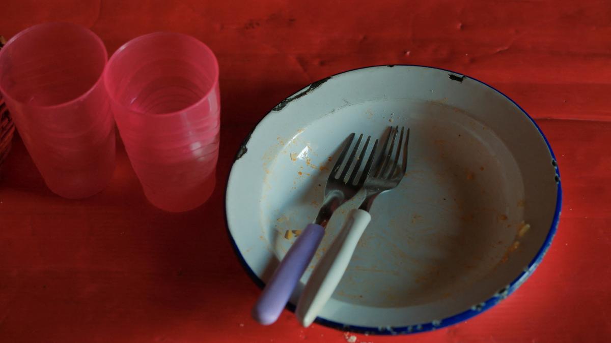 ¿Es saludable comer solo una vez al día? El método del cantante Bruce ...