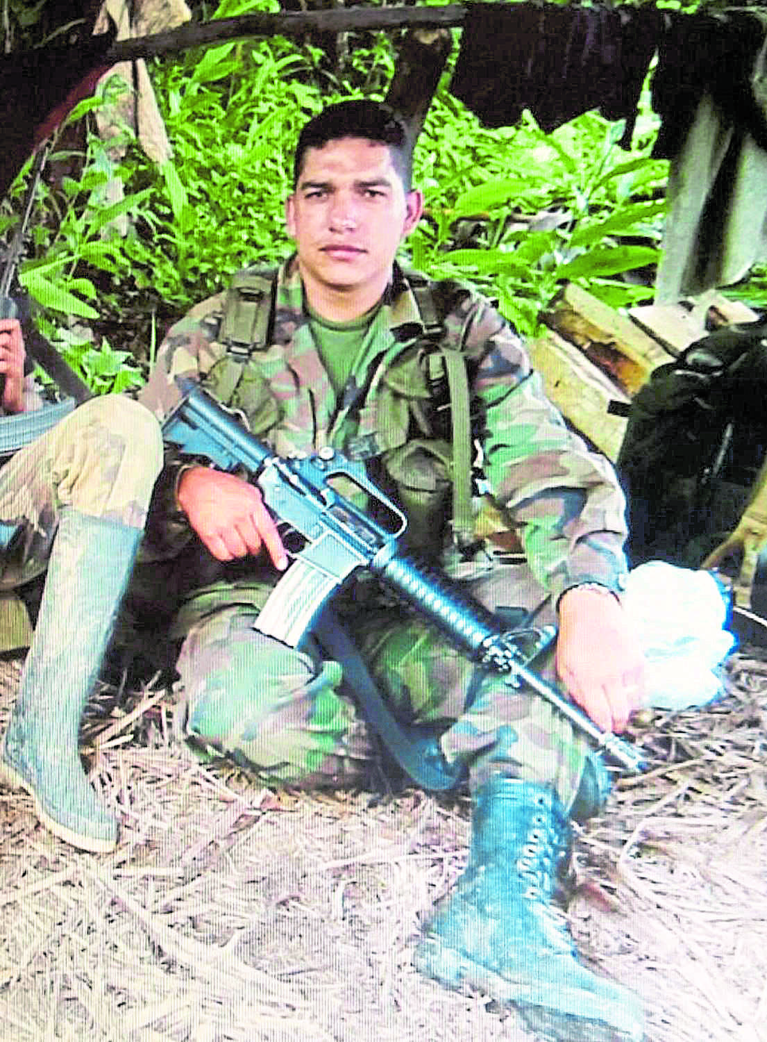 Historia del Sargento que murió infiltrado en guardia de narco Megateo