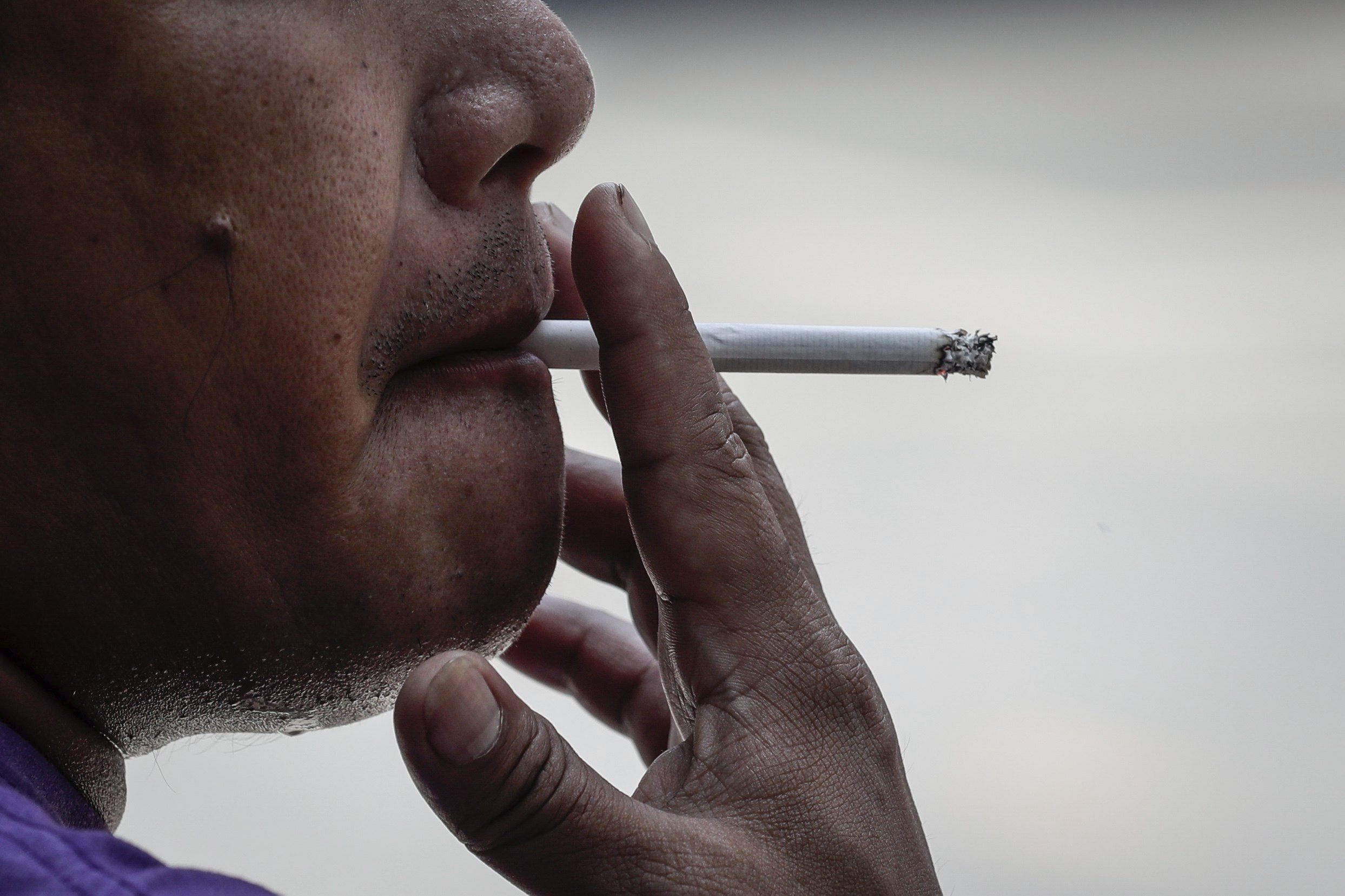 Consumo de drogas en Colombia: uso de alcohol y tabaco sigue bajando