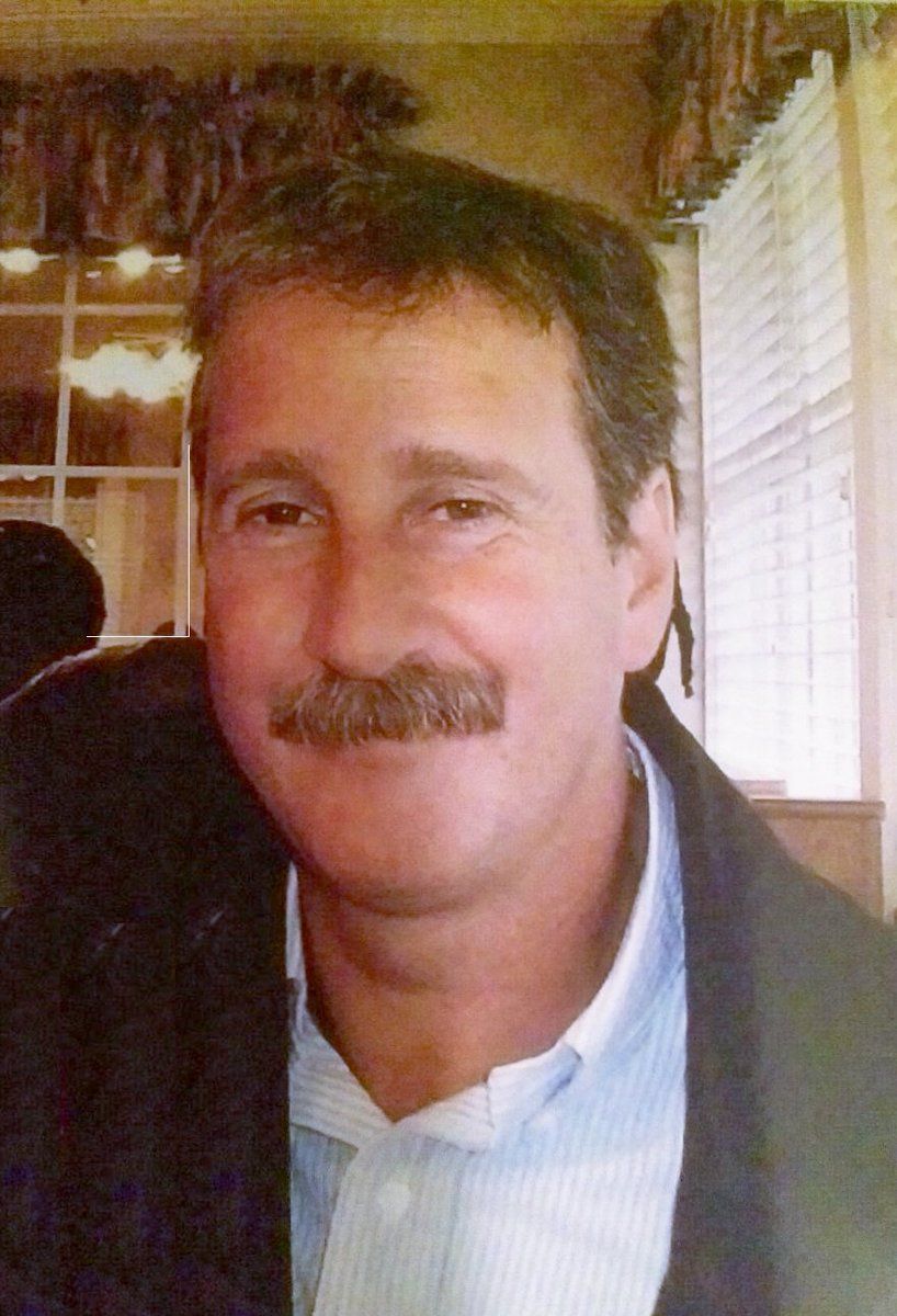 Enrique Pardo Hasche llamado a declarar en caso Uribe