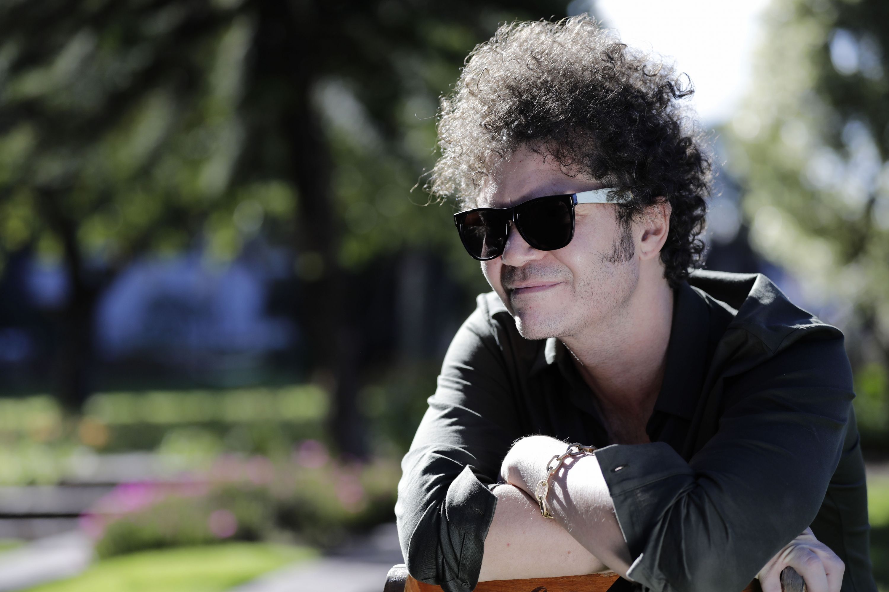 ¿Por qué el cantante Cabas se internó en una clínica en Serbia?