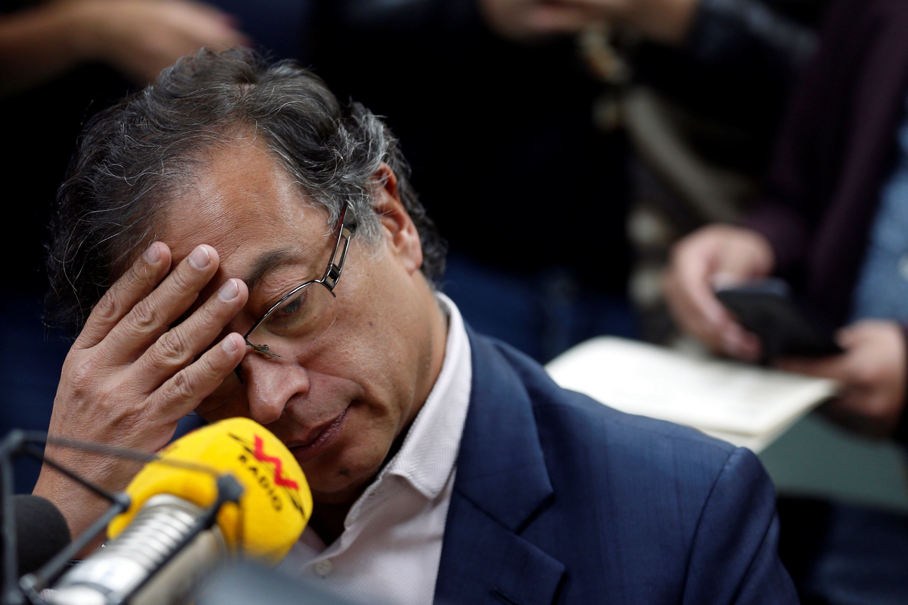 Simón Vélez reitera que 'nunca' le dio dinero a Petro