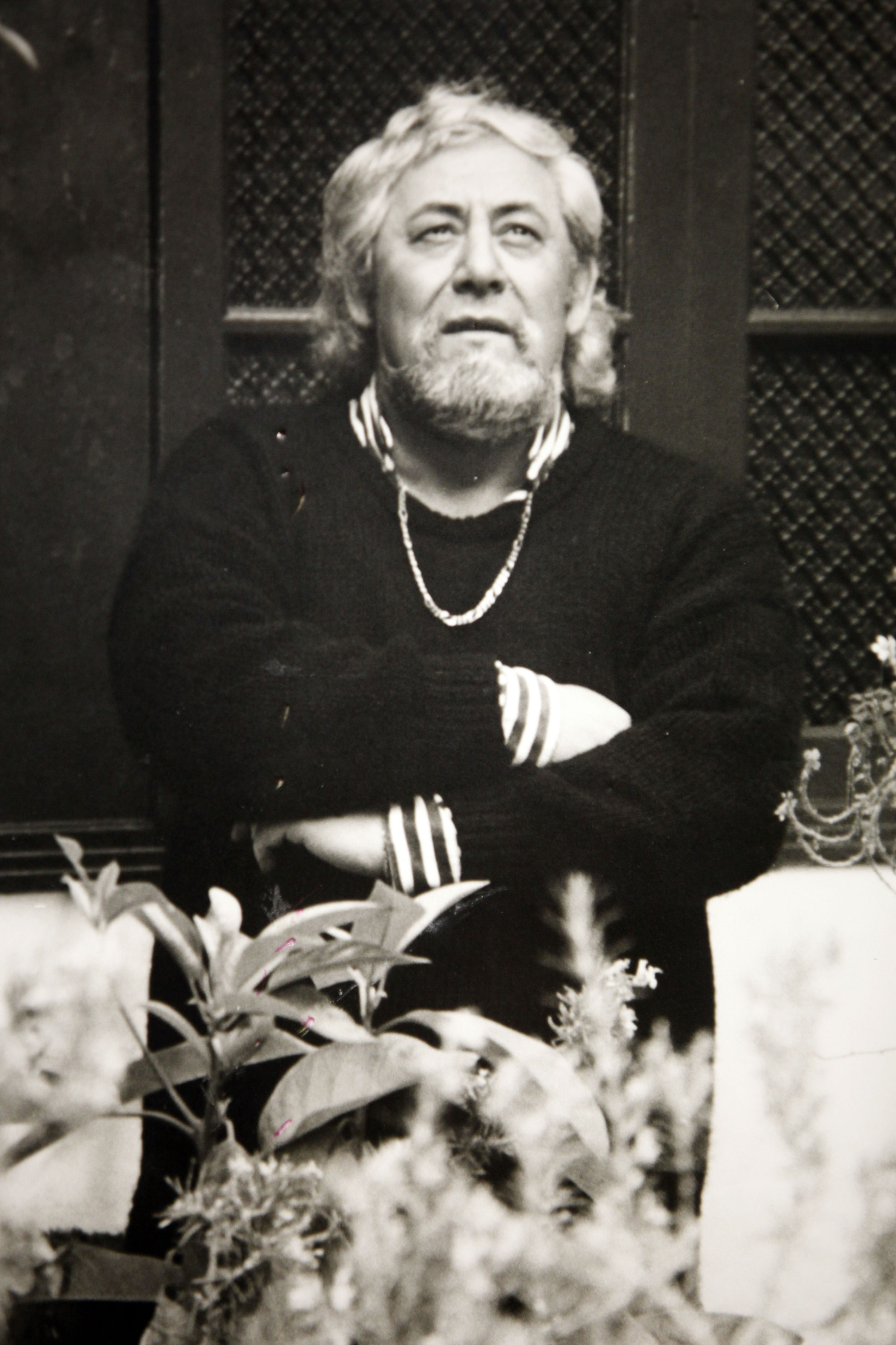 Una década sin el poeta Mario Rivero