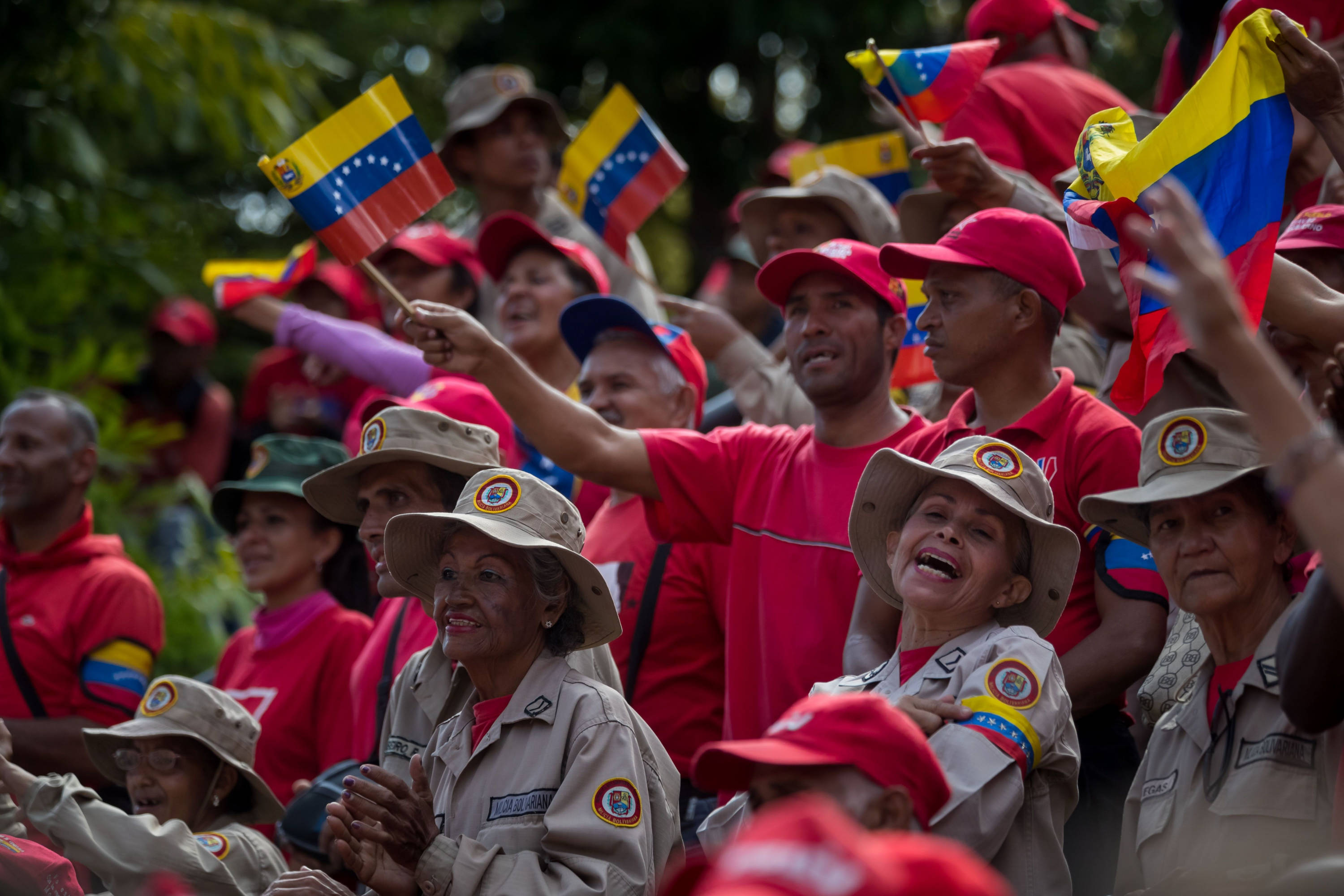 Quiénes son los milicianos en Venezuela y por qué son importantes para ...