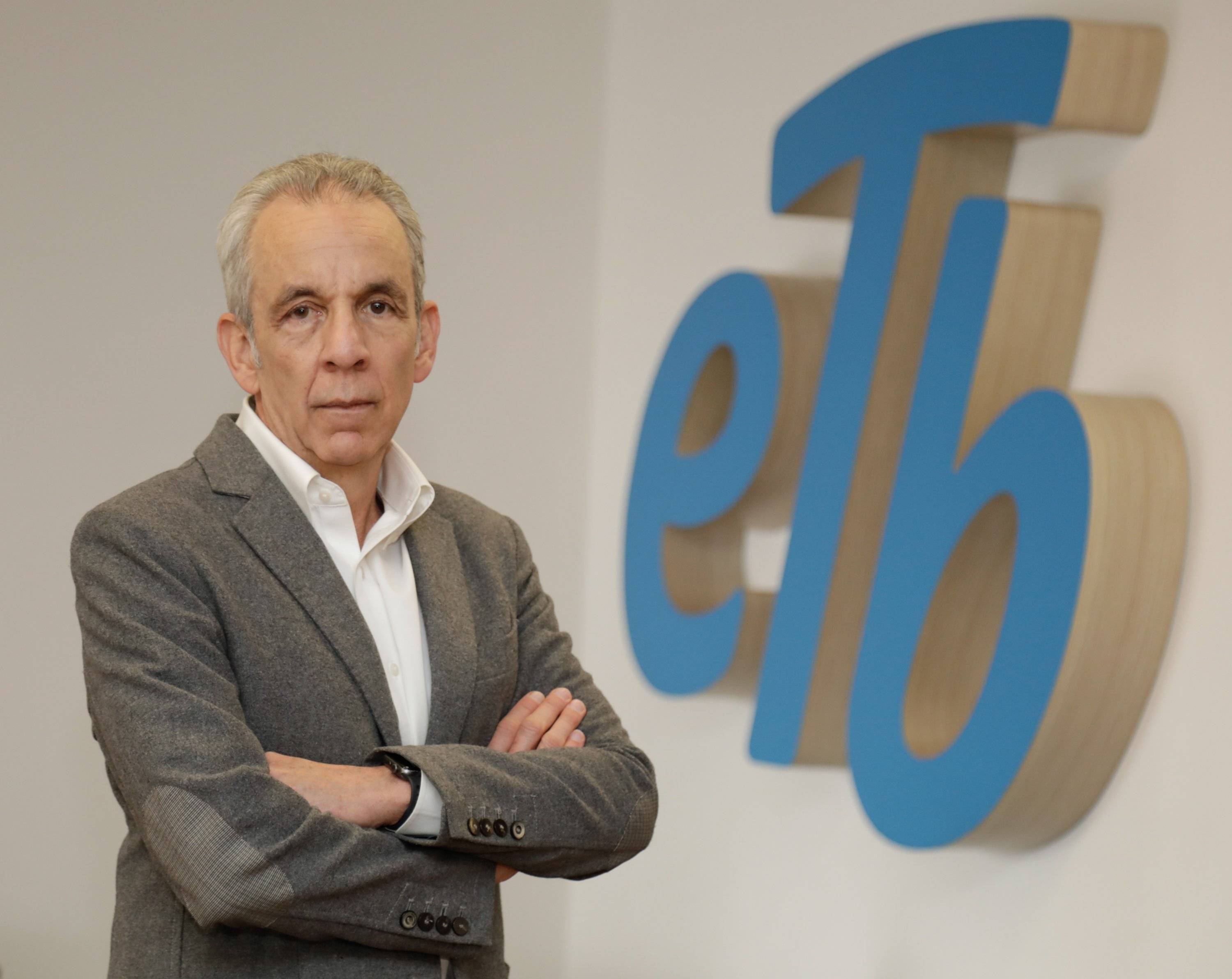 El presidente de la ETB, Jorge Castellanos, explica cómo sacó de una ...